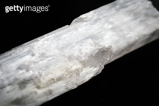 Quartz is the second most abundant mineral on earth and has a trigonal ...