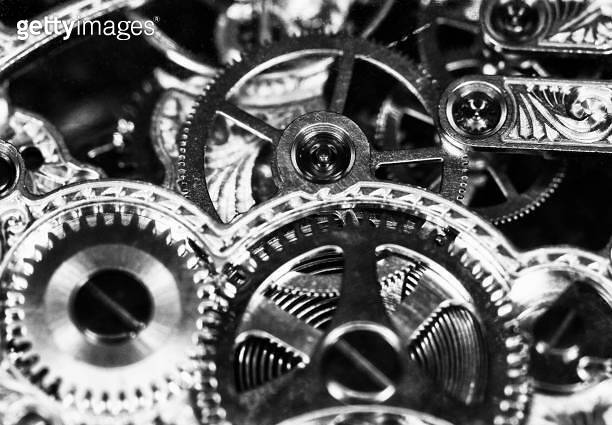 Complex clockwork inner workings of a wristwatch in close-up 이미지 ...
