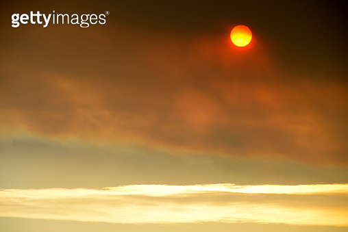 Darkening of the sun caused by smoke from large bush fires, Australia ...