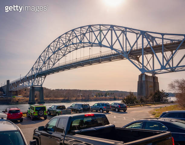 Sagamore Bridge recreation parking lot at Cape Cod Canal in ...