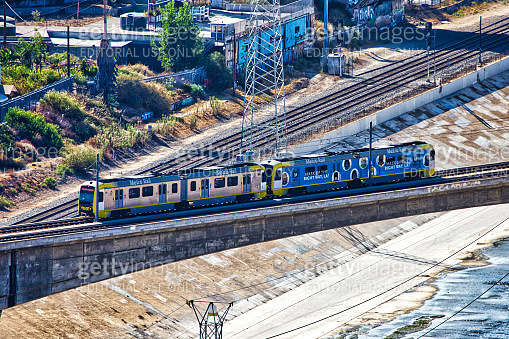 Los Angeles Metro Gold line train special livery - Mask up the right ...