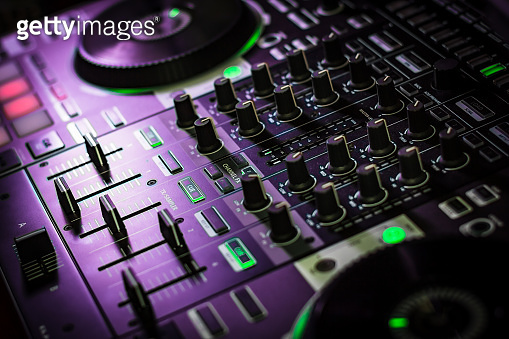 Pro DJ Mixer with sliders & knobs with Disc Jockey Turn Tables ...