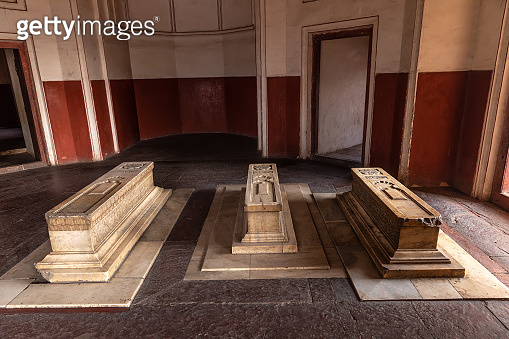 Cenotaphs of Hamida Banu Begum, Dara Shikoh in the Humayun's Tomb ...