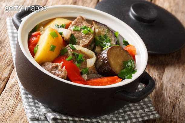 Chanakhi is a traditional Georgian dish of lamb stew with tomatoes ...