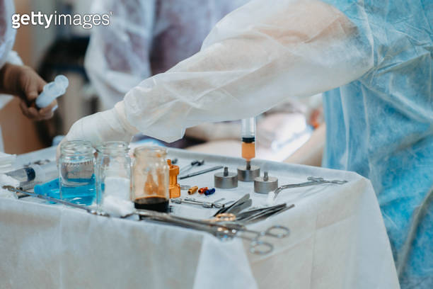 preparation of fat cells for lipofilling in the operating room ...