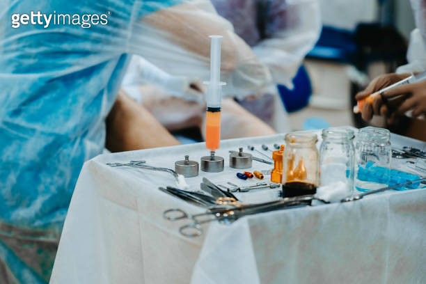 preparation of fat cells for lipofilling in the operating room ...