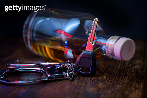 Alcohol Whisky Keys Handcuffs 이미지 (1265268859) - 게티이미지뱅크