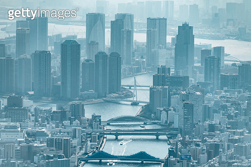 dust during daytime in a very polluted city - in this case Tokyo, Japan ...