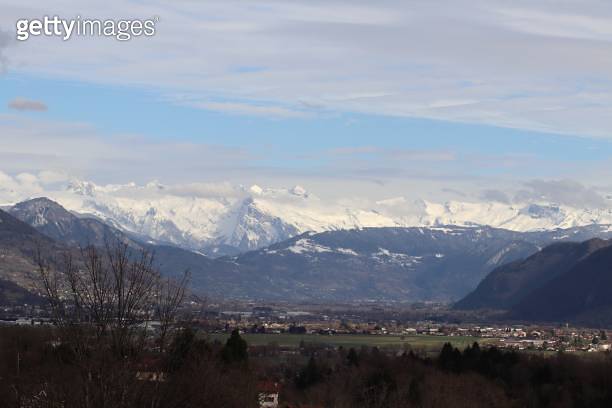 The mountain range of the Aravis or massive Aravis 이미지 (1211927822 ...