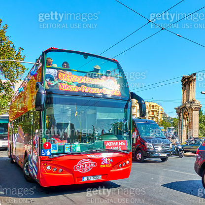 City Sightseeing Bus in Athens (1199269141) - 게티이미지뱅크