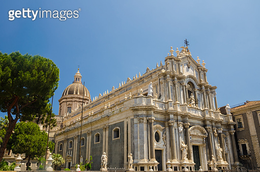 Piazza Duomo square, Cathedral of Santa Agatha, Catania, Sicily, Italy ...