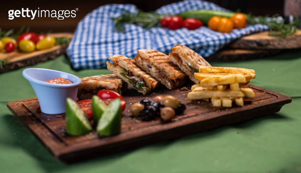 Homemade sandwich toast panini with ground beef (1283938309) - 게티이미지뱅크