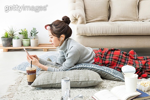 Rest at home 이미지 (a10685311) - 게티이미지뱅크