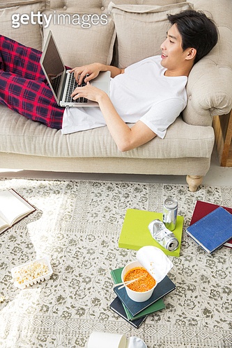 Rest at home 이미지 (a10685366) - 게티이미지뱅크