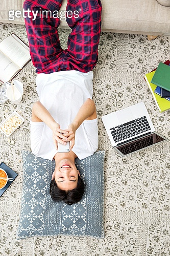 Rest at home 이미지 (a10685381) - 게티이미지뱅크