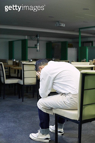 코로나바이러스 바이러스 코로나19 코로나바이러스 코로나19 바이러스 폐업 불경기 컨셉 위기 사회이슈 사회이슈 주제 파산 불경기 레스토랑