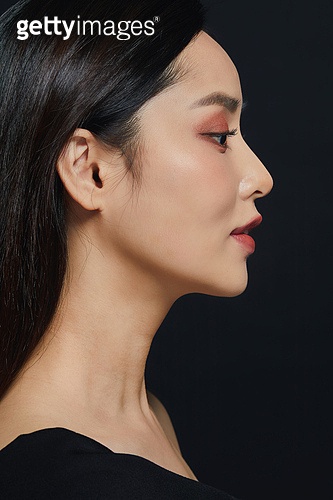 여성, 뷰티, 검정색 (색), 색조화장, 패셔너블, 옆모습, 얼굴 (사람머리) 이미지 (jv12208817) - 게티이미지뱅크