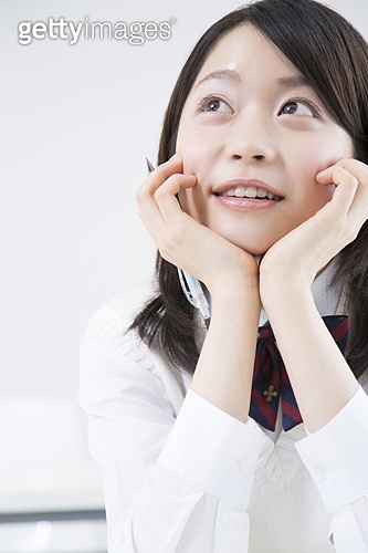 High school girls wearing cheeks 이미지 (jv12336481) - 게티이미지뱅크