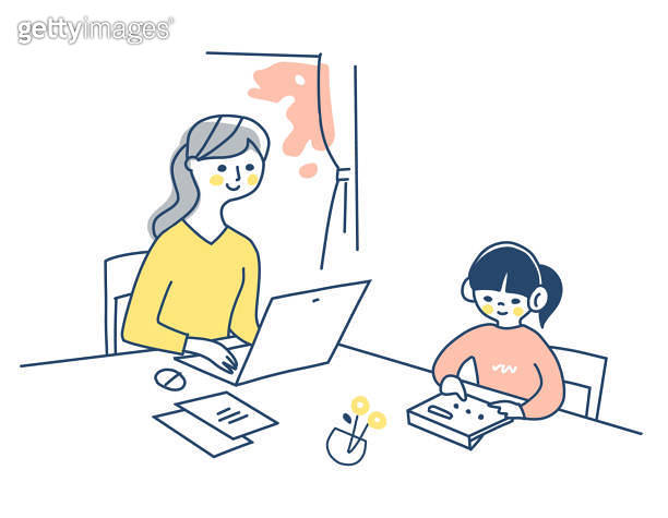 A girl studying with her mother doing telework 이미지 (1303681127) - 게티이미지뱅크