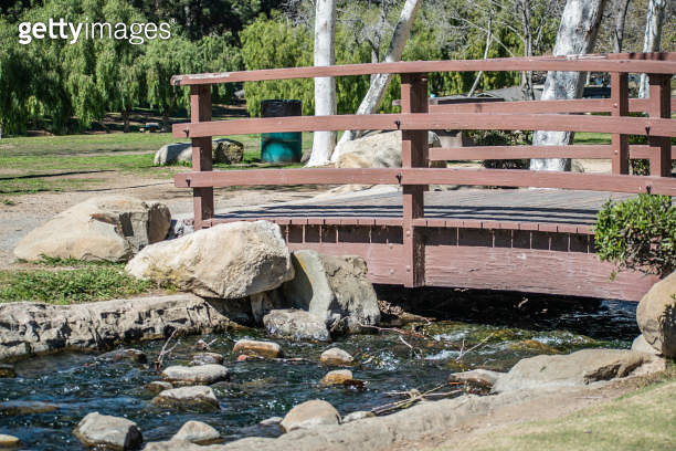 Small waterfall and river flows through Kenneth Hahn State Park in Los ...