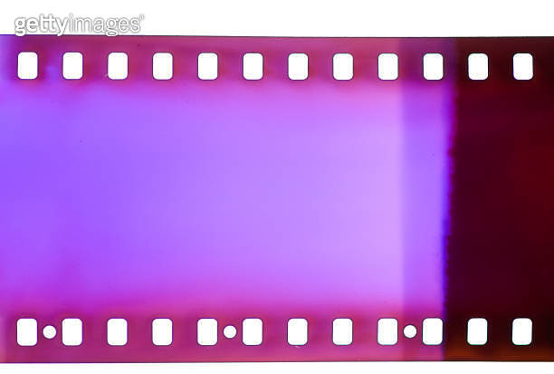 Vintage purple film texture (1303325855) - 게티이미지뱅크