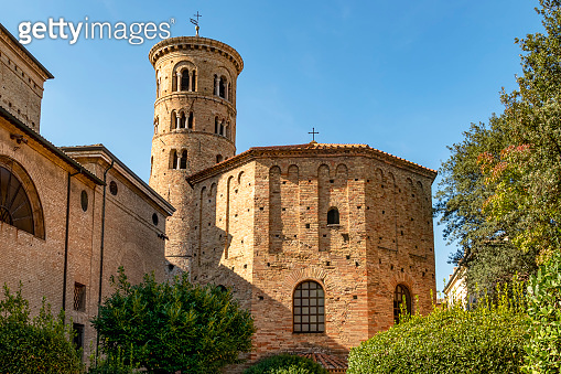 Ravenna, The Neonian Baptistery and the Dome round bell tower 이미지 ...
