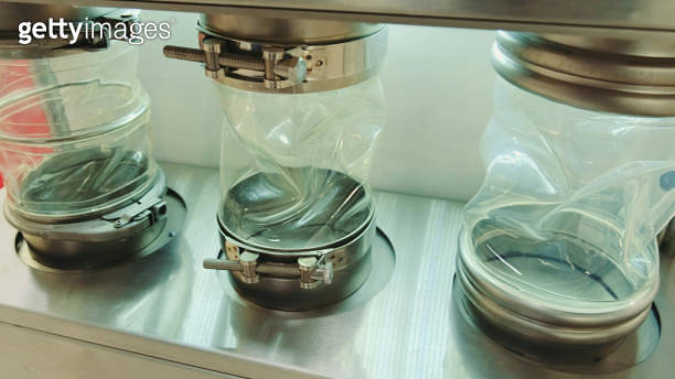 Modern technologies: equipment which sorting and mixing bulk materials 이미지 (1298304114) - 게티이미지뱅크