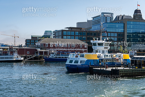 Halifax Transit Ferry at the Ferry Terminal 이미지 (1348123379) - 게티이미지뱅크