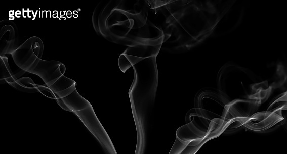 swirling movement of the white smoke group 이미지 (1346558488) - 게티이미지뱅크