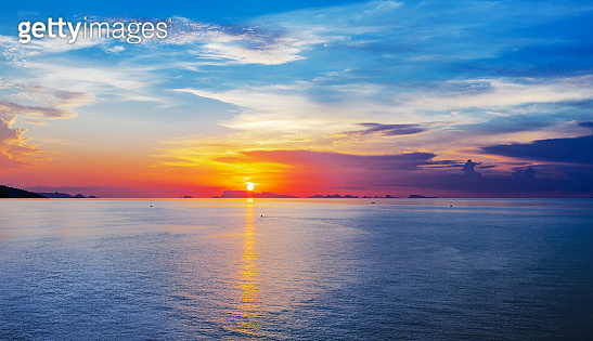 Beautiful sea sunset landscape sunrise seascape, tropical island beach ...