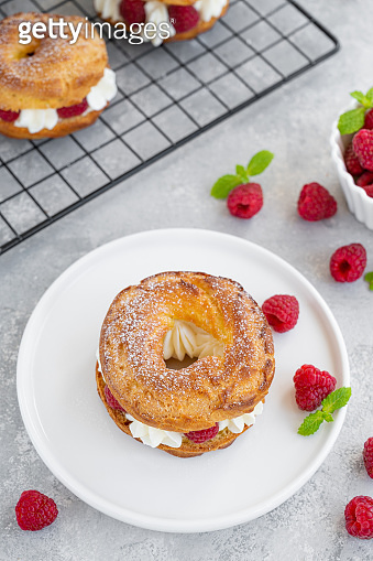 Choux pastries. Choux rings with cream of cream cheese or cottage ...