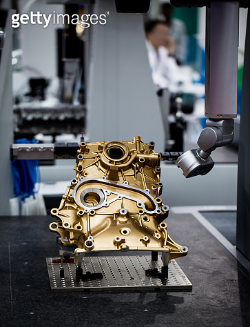 CMM Coordinate Measuring Dimension Machine 이미지 (1289832905) - 게티이미지뱅크