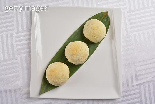 baked crispy skin bun bread with stir fried chicken and mushroom inside ...