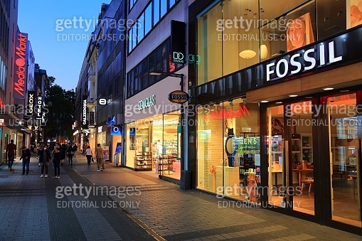 Shops of Cologne, Germany 이미지 (1295284878) - 게티이미지뱅크