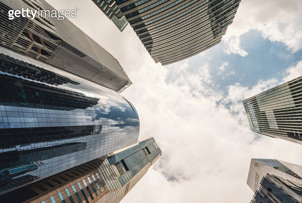 High rise financial buildings in Singapore 이미지 (1345927227) - 게티이미지뱅크