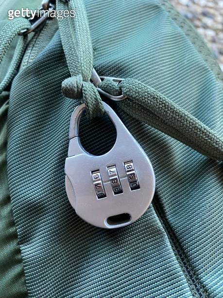 bag lock 이미지 (1342277504) - 게티이미지뱅크