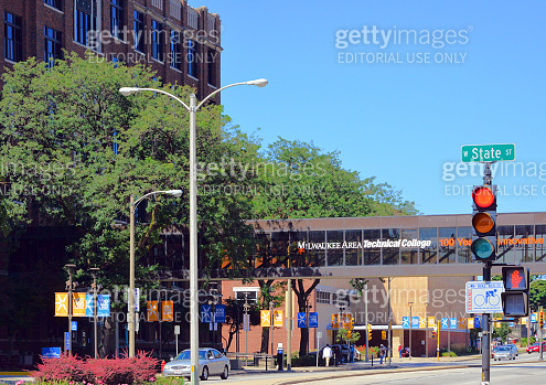 Milwaukee Area Technical College (MATC) and bridge of the skywalk ...