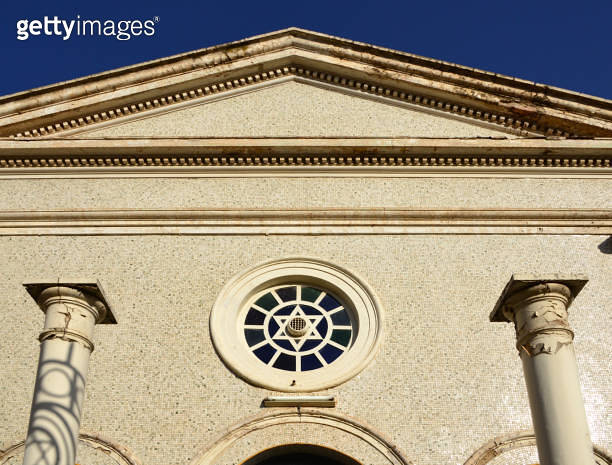 Asmara Synagogue - Boaz and Jachin columns of Solomon's Temple, Asmara ...