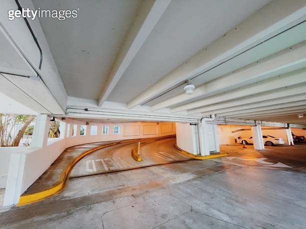 Circular ramp for cars between floors of a multi-storey car parking ...