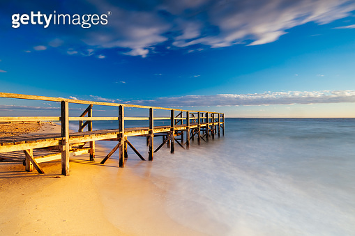 Point King Beach at Sunrise in Sorrento Australia 이미지 (1333206946) - 게티 ...