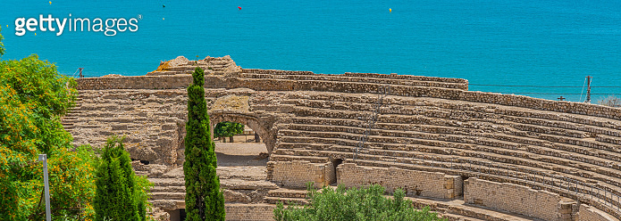 Roman amphitheatre in Tarragona, Costa Dorada, Catalonia, Spain 이미지 ...