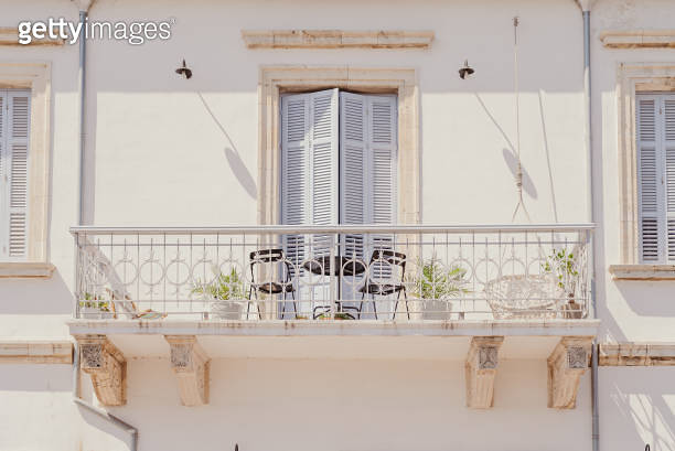 Balcony on a sunny day in Limassol city, Cyprus 이미지 (1327675480) - 게티이미지뱅크