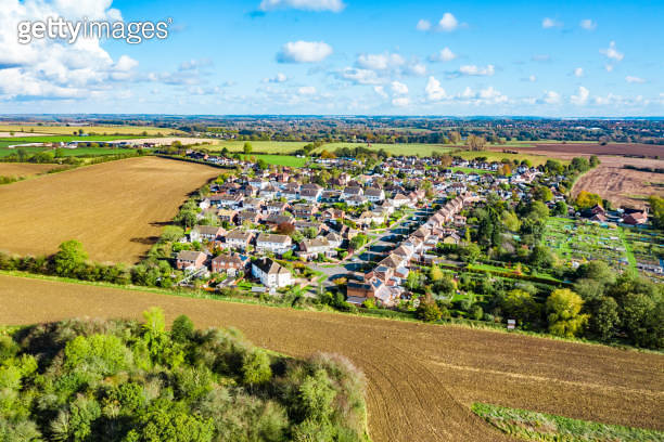 Aerial View of Countryside in English Midlands (1350934117) - 게티이미지뱅크