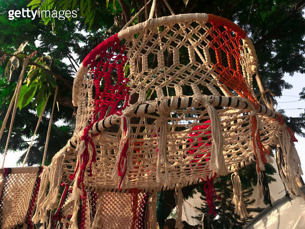 Cradler for baby in the shop 이미지 (1310439705) - 게티이미지뱅크