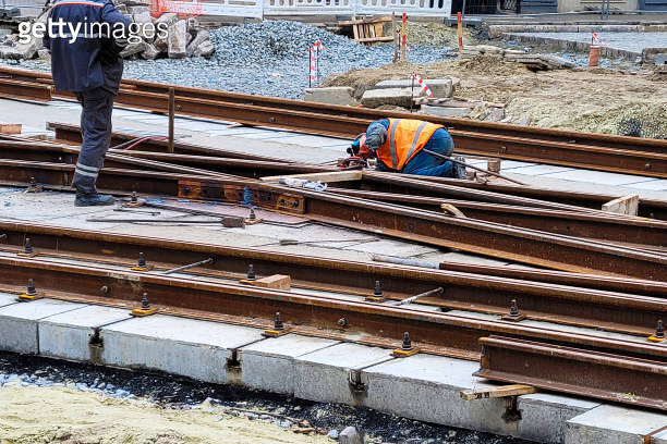 repair work on the railway. Broken rail repair 이미지 (1345063343) - 게티이미지뱅크