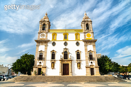 Carmo Church, a church in Faro, Portugal (1329120700) - 게티이미지뱅크