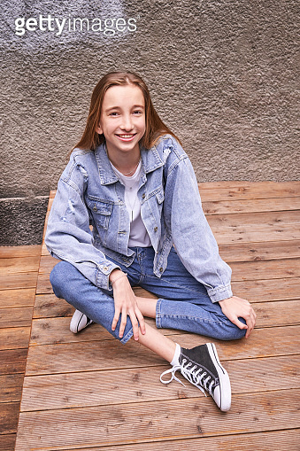 Pretty girl outdoors. Caucasian real people portrait. Single female ...