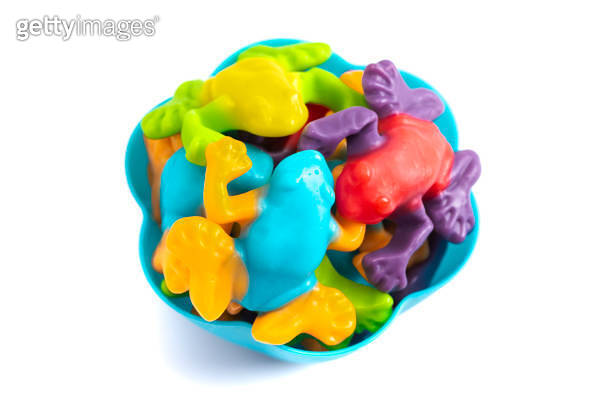 Multicolored Gummy Tree Frog Candies Isolated on a White Background 이미지 ...