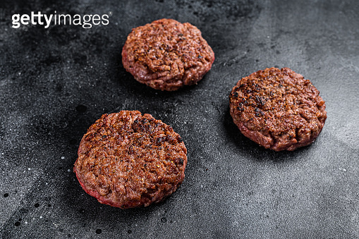 Grilled ground beef steak patties for burgers, Mince meat. Black ...