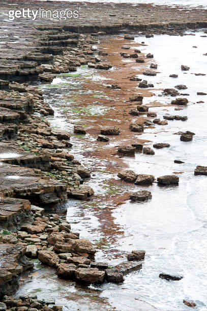 Kimmeridge Bay shale strata portrait, Jurassic Coast, Dorset, England ...